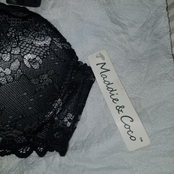 Maddie & Coco | Intimates & Sleepwear | Maddie And Coco Black Lace Bra ...
